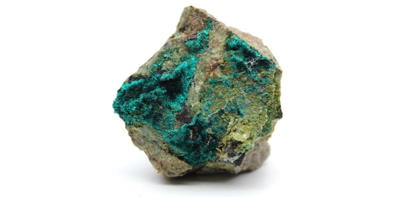 Sale of minerals originating from Chile
